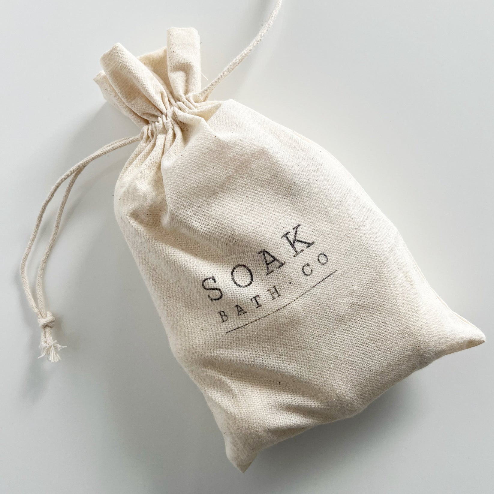 Mini Bath Bomb Bundle: 10 Mini Oatmeal, Milk + Honey Bath Bombs by SOAK ...